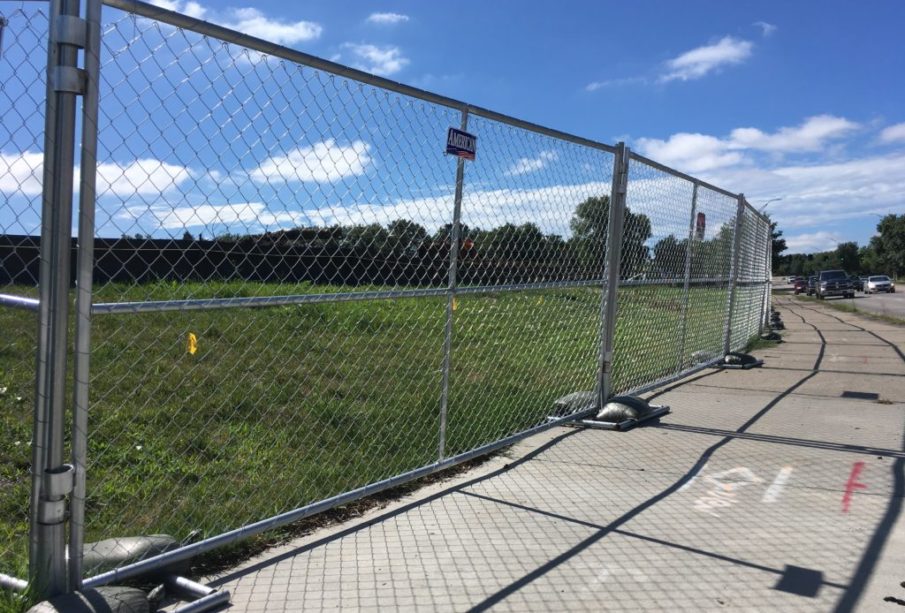 Types of Temporary Fencing Barriers You Can Use - home